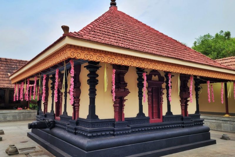 Temples - Saranya Ayurveda